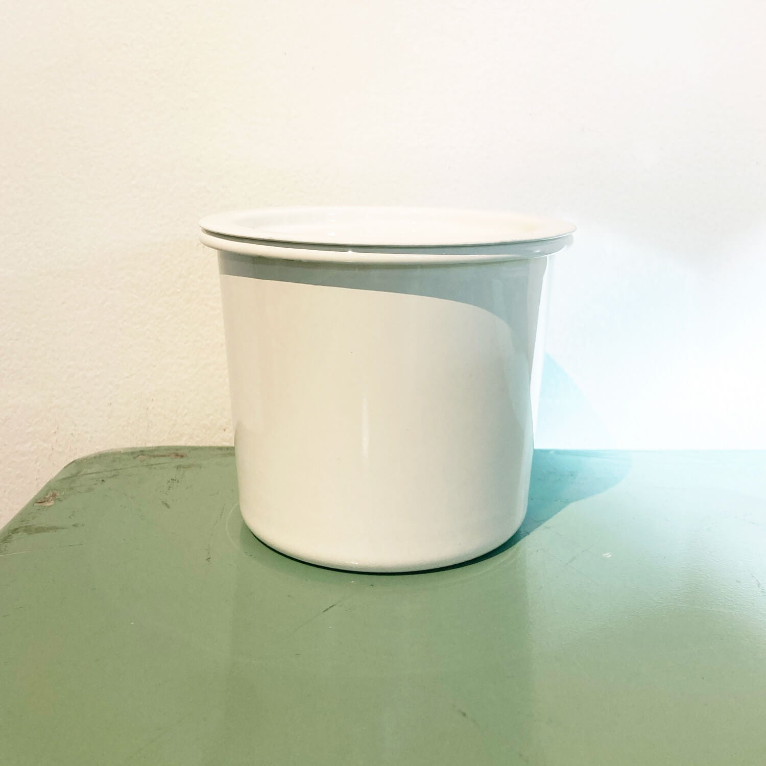 KAICO MARU Enamel Canister L (750ml) – HIGHTIDE STORE DTLA